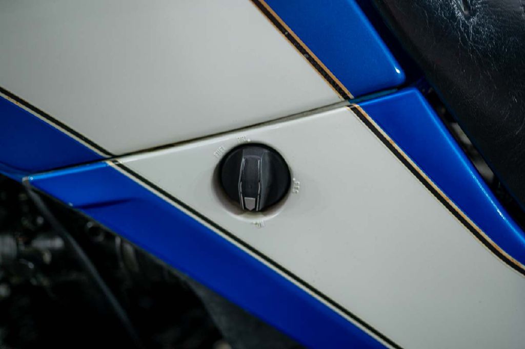 1985 Suzuki GS550E Motorcycle - The Vault MS